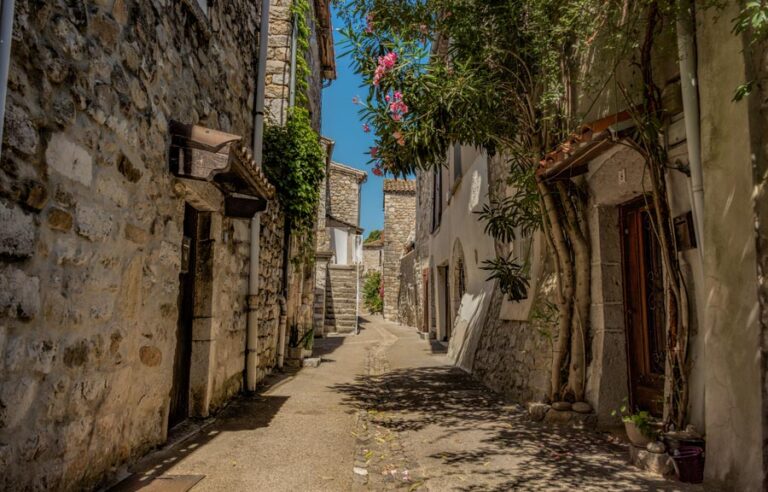 Tourism Ruoms | Visiting Ruoms | Things to do in Ruoms